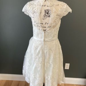 Alfred Angelo | Dresses | Euc Alfred Angelo Tea Length Lace Wedding ...